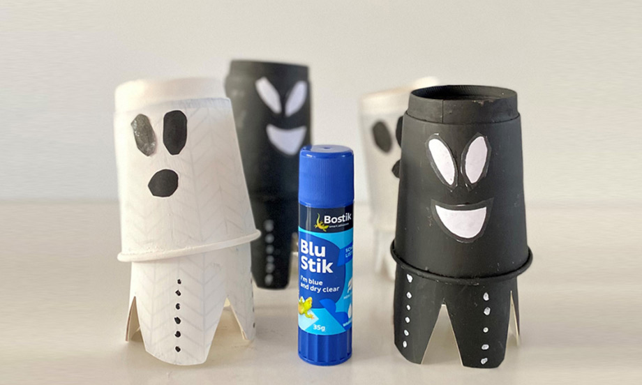 Bobbing Ghosts | DIY BOSTIK