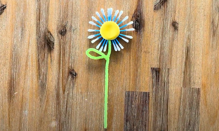 🌼 DIY Spring Flower Craft | Cotton Earbud Bloom with Bostik Crazy Clay