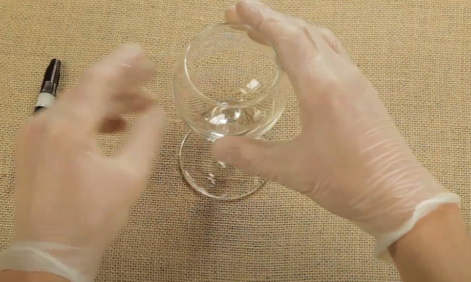 How to Repair a Broken Stemmed Glass with Super Glue | Bostik DIY