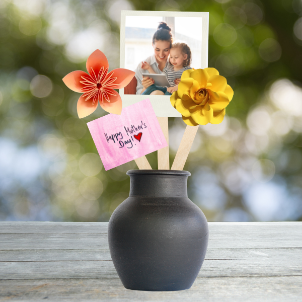 Handmade Mother’s Day Bouquet with Paper Flowers, Notes & Photos
